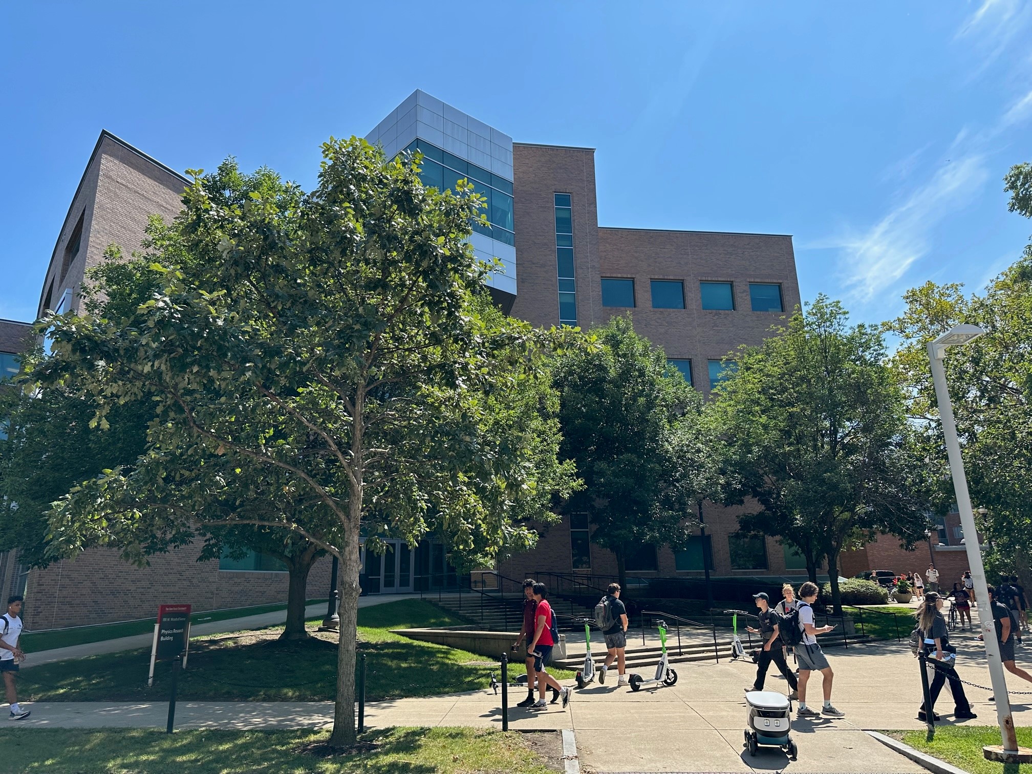 Summer 2025 – Physics REU Program | Department of Physics